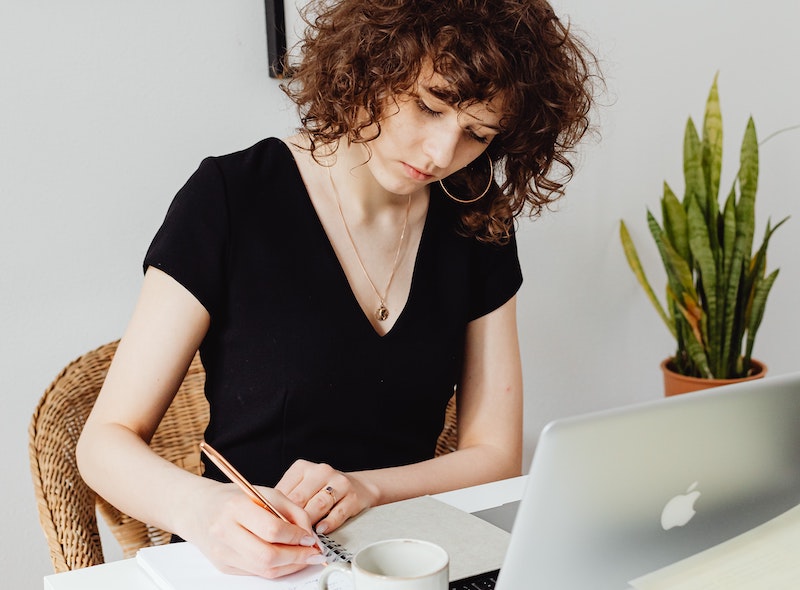 Journal Prompts For Anxiety 42 Prompts When You re Overthinking 