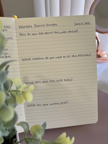 60 Monday Journal Prompts to Start Your Week With Intention ...