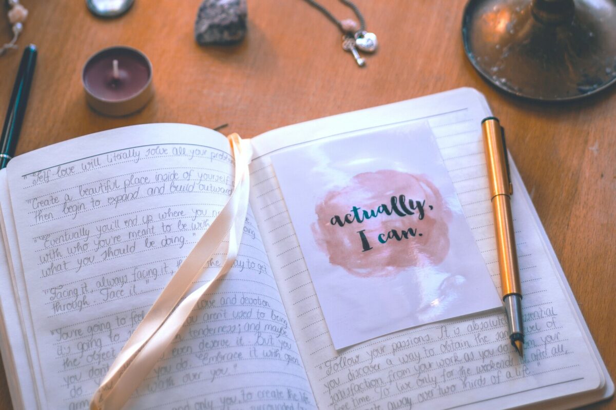 30 Grounding Journal Prompts to Soothe Yourself - Ambitiously Alexa